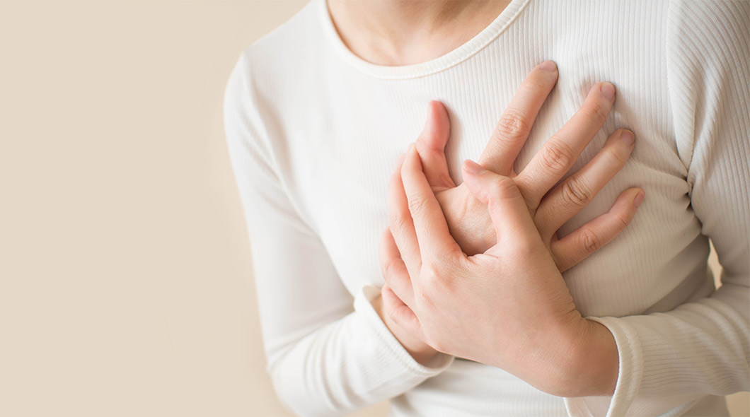 Dor no coração: sabe o que pode significar? - Cardio 365º